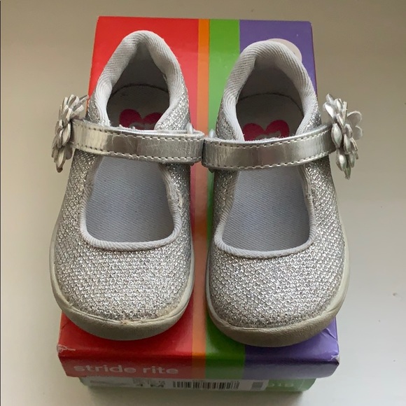 Stride Rite | Shoes | Babytoddler Walker Stride Rite Girls Silver Shoes ...